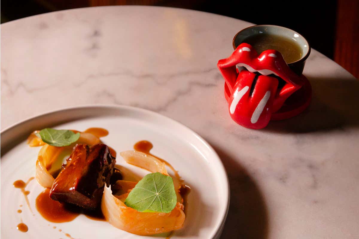 Nostalgia o sogno degli anni 70? Da Nik's & Co si rivivono i magnifici ...