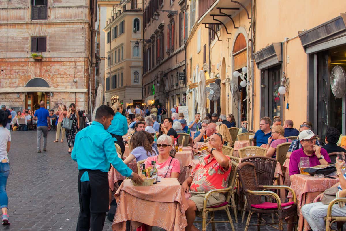 Ponti di Primavera 2025, gli italiani sognano già il mare - Italia a Tavola