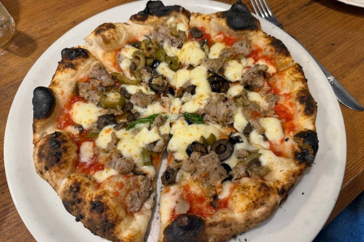 Pizza Tokyo Style contro napoletana: il confronto che divide i ...