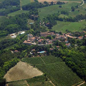 Una serata sulle colline Pavesi fino all'ultimo bicchiere - Italia a Tavola