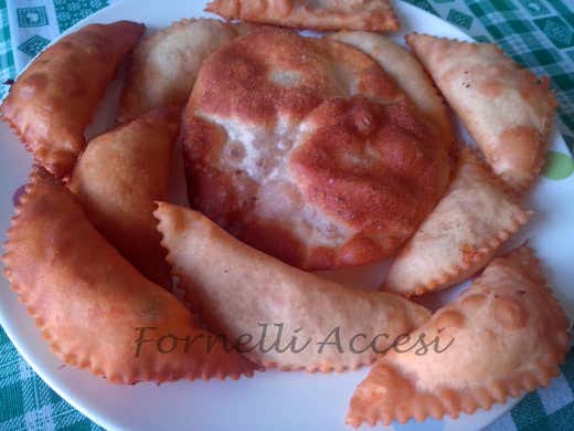 Panzerotti - Italia a Tavola