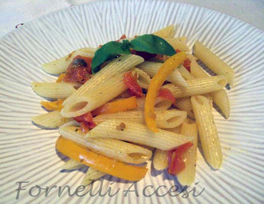 Pasta con i peperoni - Italia a Tavola