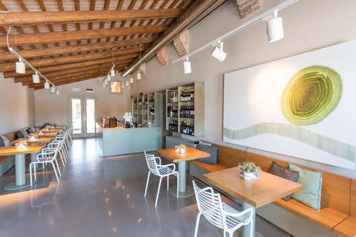 Tra stile e gusto in vinoteca Una serata per intenditori da Venissa ...